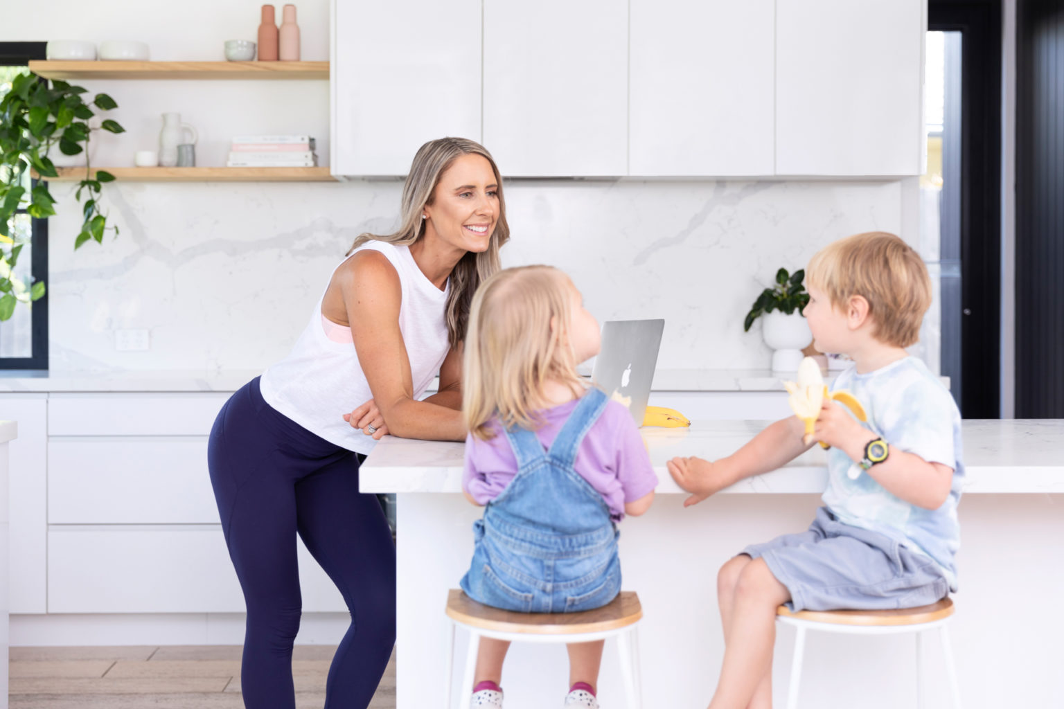 Personal Branding - Sarah Blom - The Consistent Approach ...